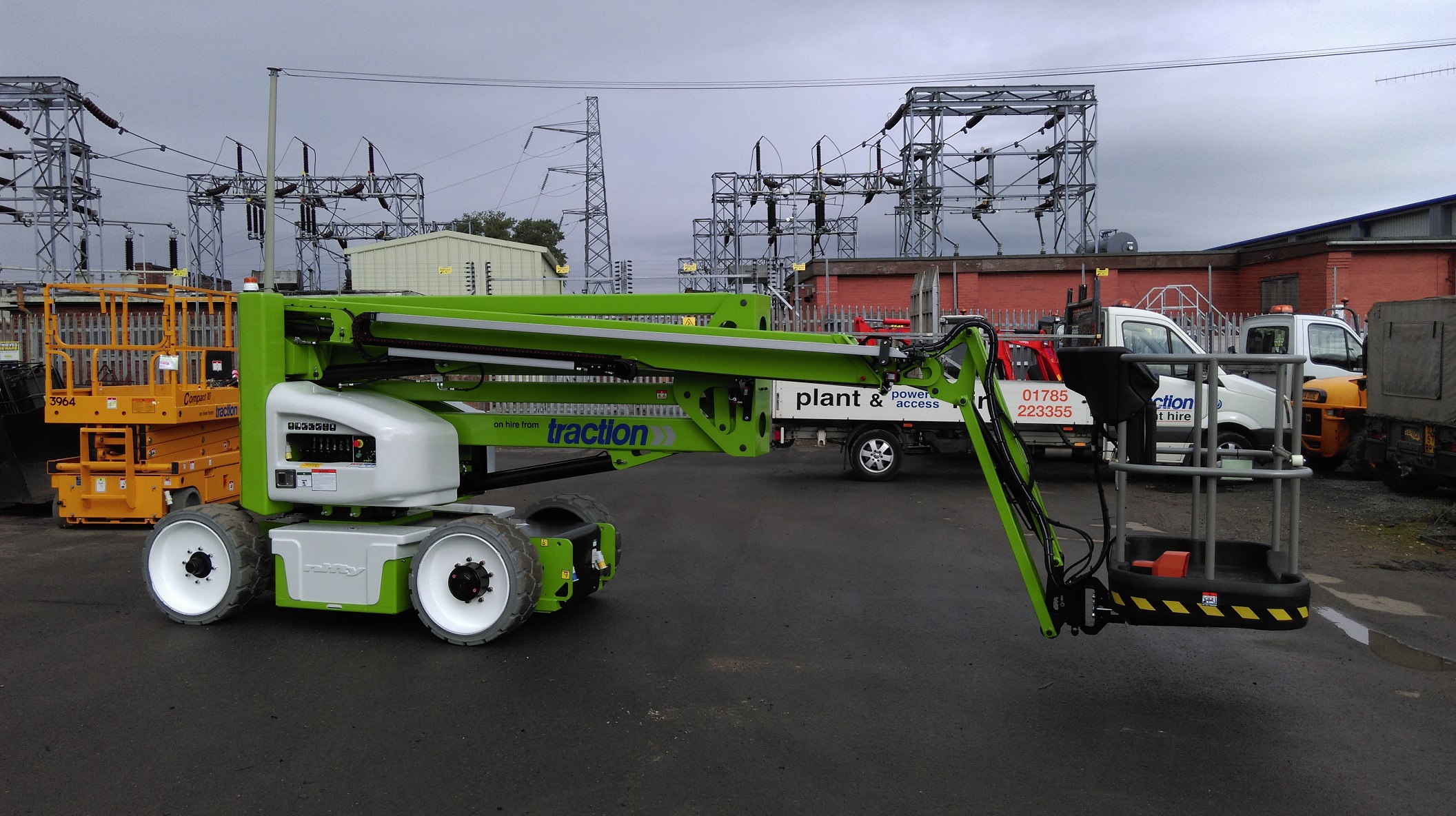 Traction Equipment - 17 Metre Self Propelled Boom